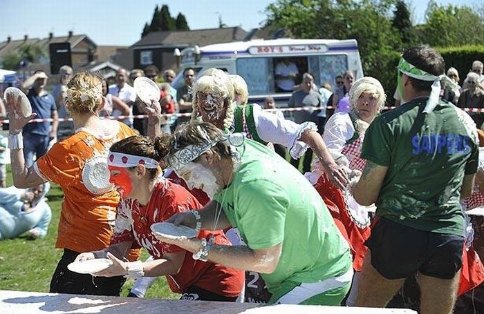 World Custard Pie Throwing Championship | Amusing Planet